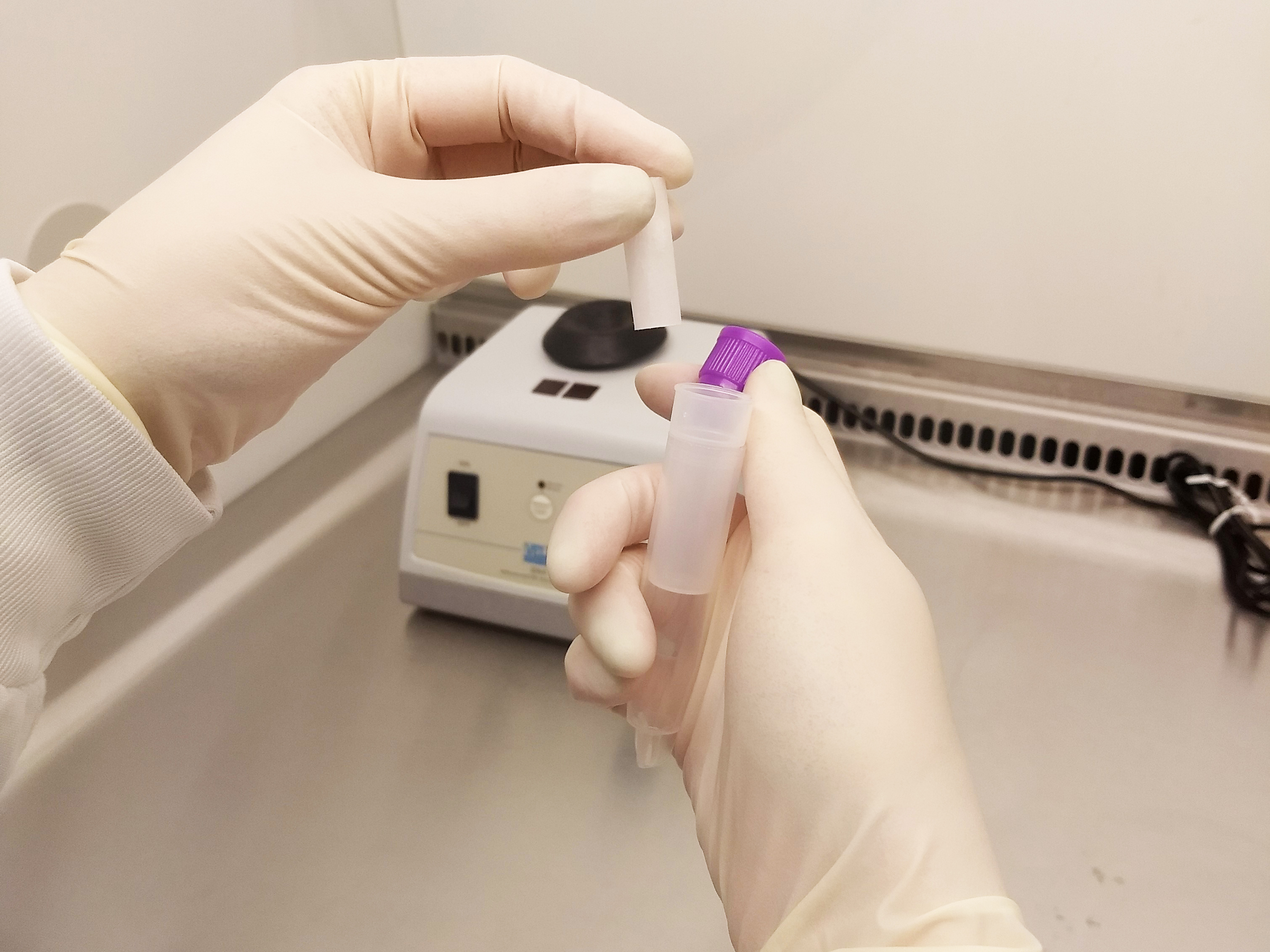 ESR and Air New Zealand partner on COVID-19 saliva testing study